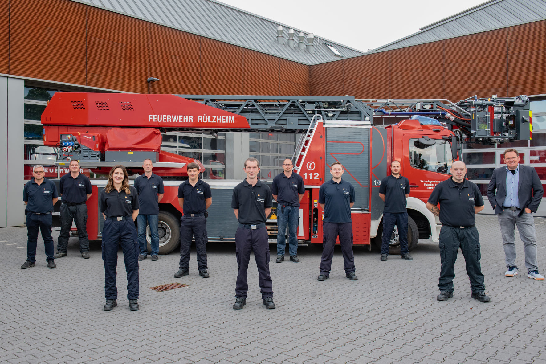22.06.2021 - VG Rülzheim | 16 Wehrleute für den Dienst in der Feuerwehr verpflichtet | VG Ruelzheim